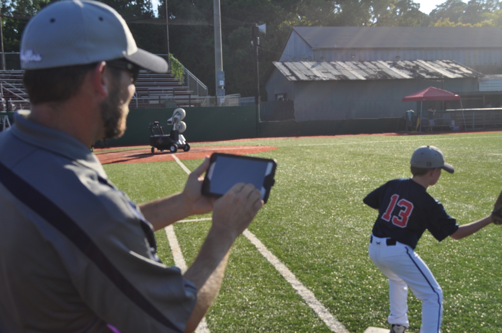 How To Use the FungoMan Wireless Remote: Getting Started